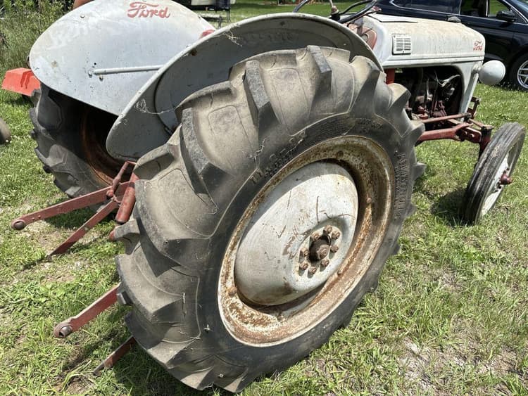 Ford 8N Tractors Less than 40 HP for Sale | Tractor Zoom