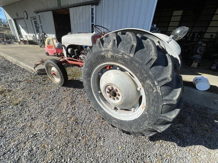 Ford 8N Tractors Less than 40 HP for Sale | Tractor Zoom