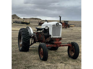 SOLD - Ford 900 Lot No. 4193 Tractors with 234 Hrs | Tractor Zoom