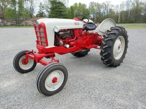 SOLD - Ford 900 Lot No. 79 Tractors with 40 HP | Tractor Zoom