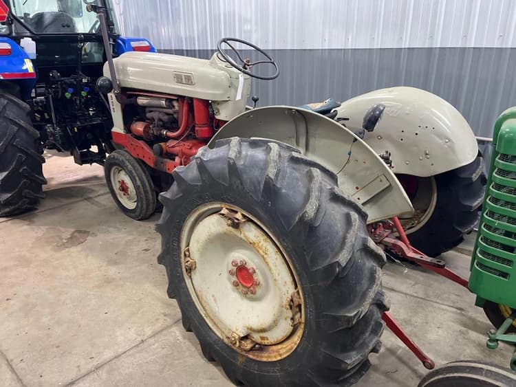 Ford 900 Tractors Unknown Horsepower for Sale | Tractor Zoom