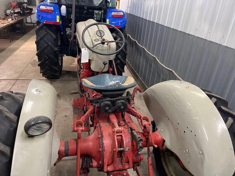 Ford 900 Tractors Unknown Horsepower for Sale | Tractor Zoom