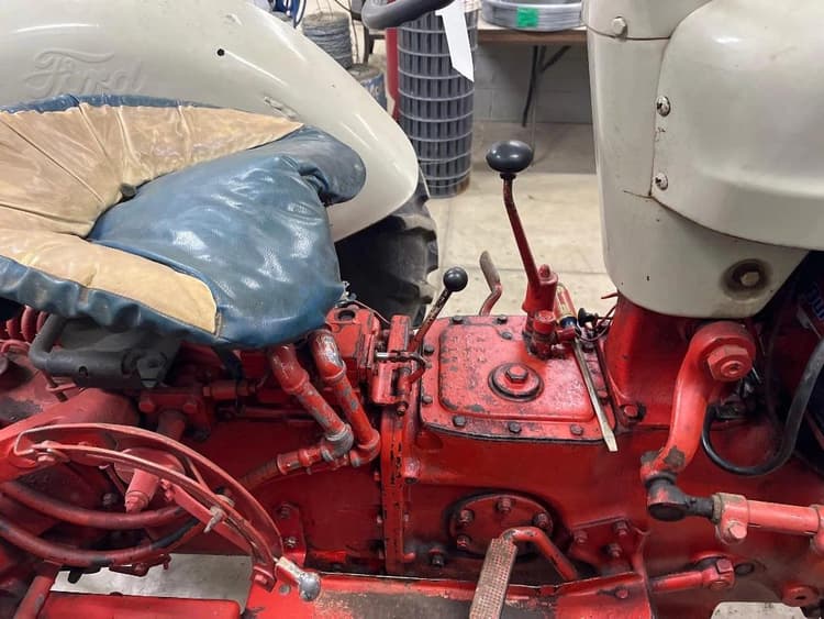 Ford 900 Tractors Unknown Horsepower for Sale | Tractor Zoom