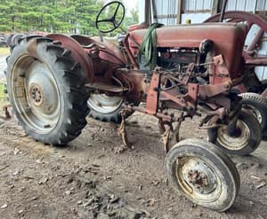 SOLD - Ford 900 Lot No. 150 Tractors with 40 HP | Tractor Zoom