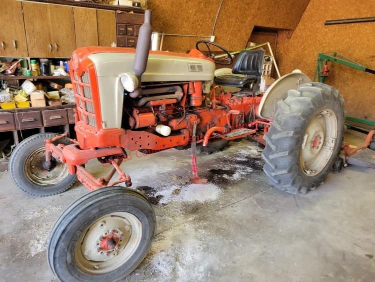 Ford 901 Tractors 40 to 99 HP for Sale | Tractor Zoom