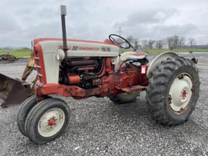 SOLD - Ford 901 Powermaster Lot No. 1206 Tractors with 62 HP | Tractor Zoom
