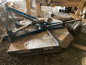 SOLD - Ford 951B Lot No. 9 Hay and Forage with 5 ft | Tractor Zoom