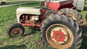 SOLD - Ford 9N engine serial number 9n5354i tire size Tractors with 22 ...
