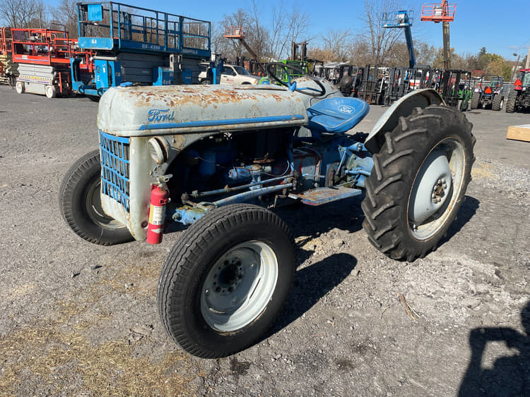Ford 9N Tractors Less than 40 HP for Sale | Tractor Zoom