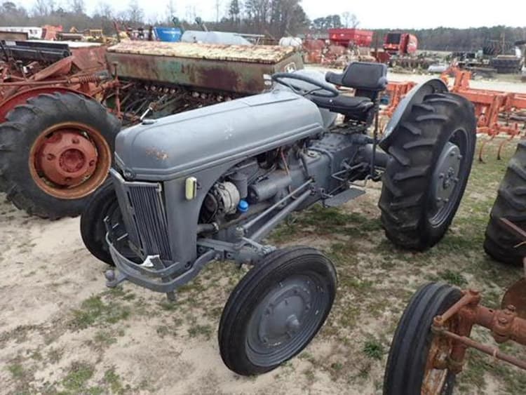 Ford 9N Tractors Less than 40 HP for Sale | Tractor Zoom