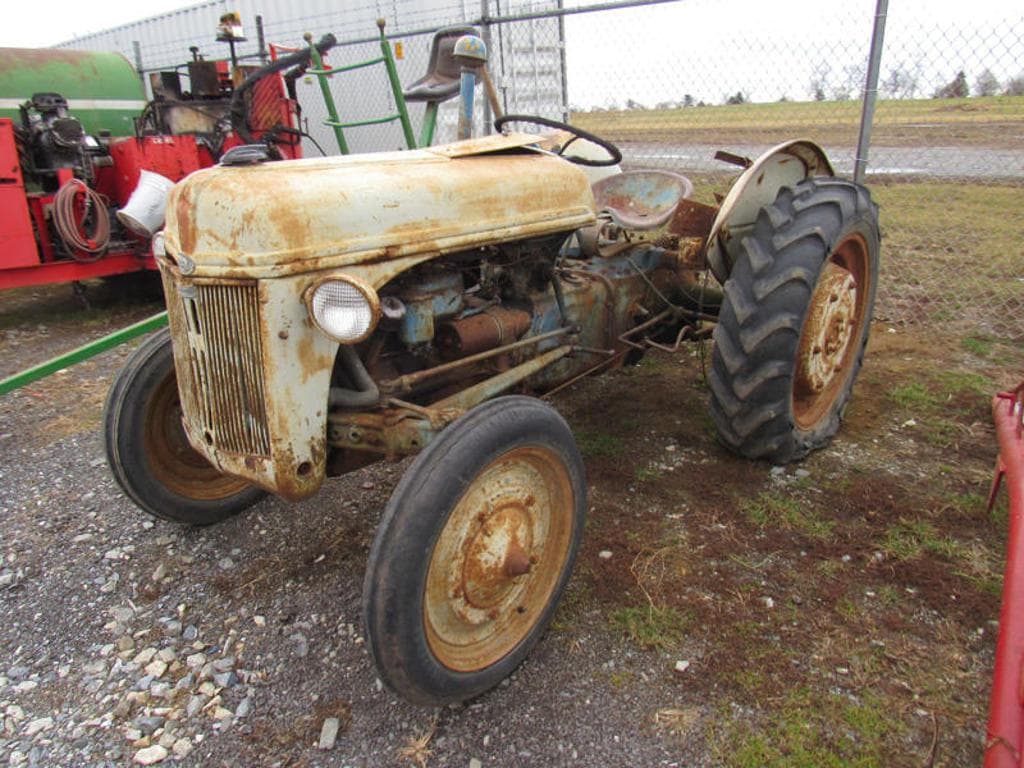 Ford 9N Tractors Less than 40 HP for Sale | Tractor Zoom