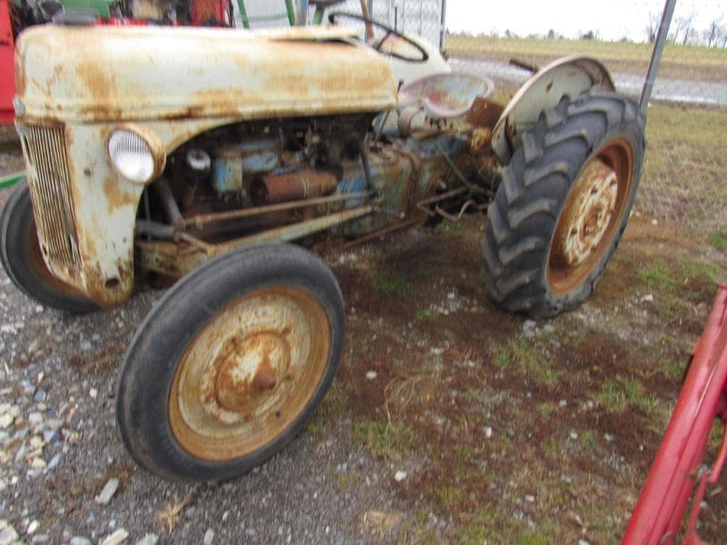 Ford 9N Tractors Less than 40 HP for Sale | Tractor Zoom