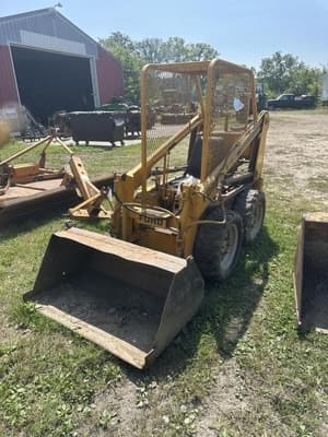SOLD - Ford CL-20 Lot No. 14 Construction with --- Hrs | Tractor Zoom