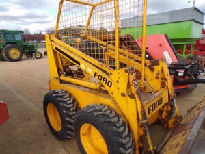 SOLD - Ford CL40 Lot No. 1661 Construction with --- Hrs | Tractor Zoom