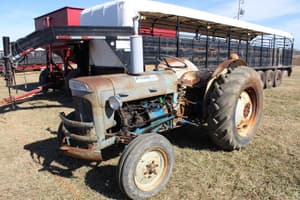 Ford 2000 Lot No. 709 Tractors For Sale with 36 HP | Tractor Zoom