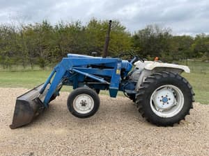 SOLD - Ford F-1900 Utility Tractor Tractors with 28 HP | Tractor Zoom