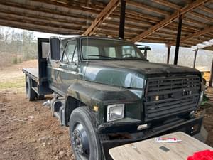 SOLD - Ford F700 Diesel Flatbed Other Equipment with --- mi | Tractor Zoom