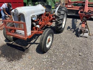 SOLD - Ford Jubilee Lot No. 1084 Tractors with 564 Hrs | Tractor Zoom