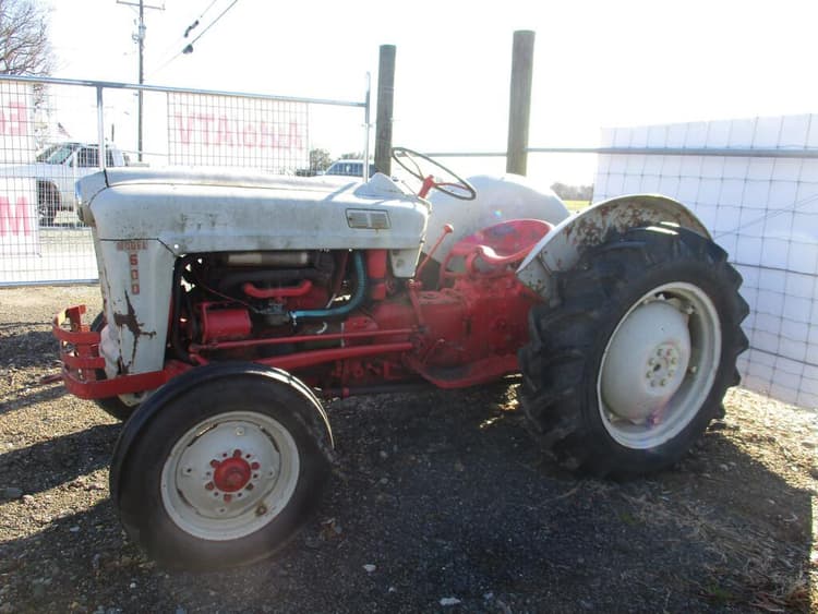 Ford 600 Tractors Less than 40 HP for Sale | Tractor Zoom