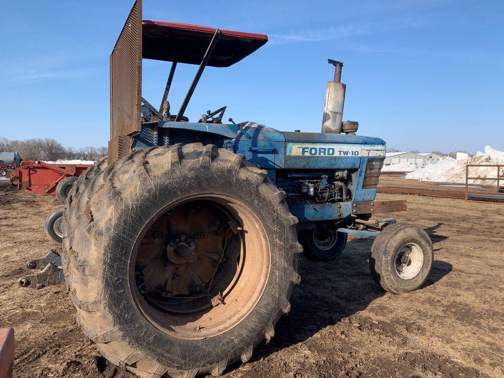 Ford TW-10 Tractors 100 to 174 HP for Sale | Tractor Zoom