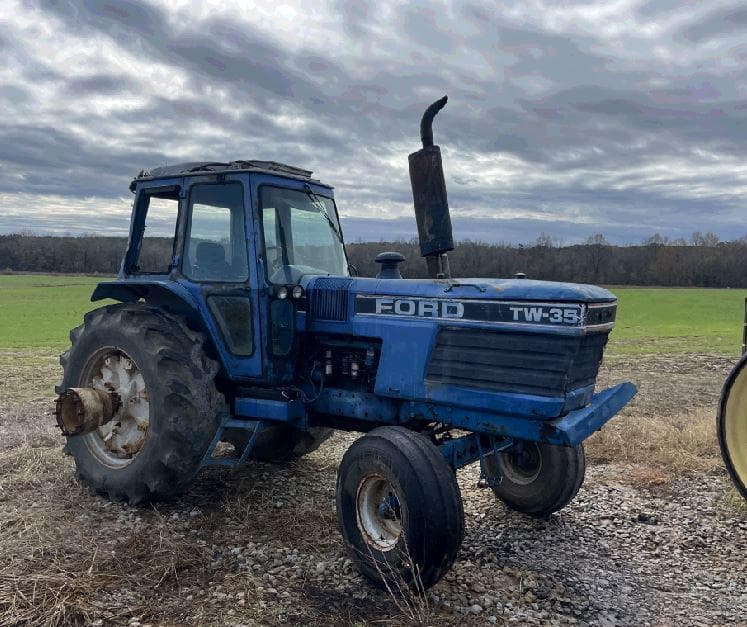 Ford TW-35 Tractors 175 to 299 HP for Sale | Tractor Zoom