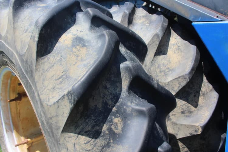 Ford 876 Tractors 175 to 299 HP for Sale | Tractor Zoom