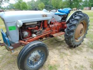 SOLD - FORD WORKMASTER 601 TRACTOR Tractors with 1,719 Hrs | Tractor Zoom