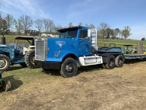 SOLD - Freightliner 3406 Lot No. 9560 Other Equipment with --- mi ...