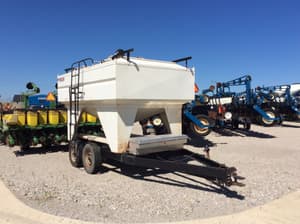 SOLD - Friesen 220 Stock No. 136524 Planting | Tractor Zoom