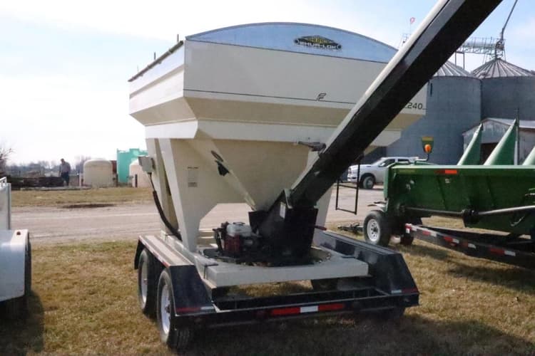 Friesen 240 Planting Seed Tenders for Sale | Tractor Zoom
