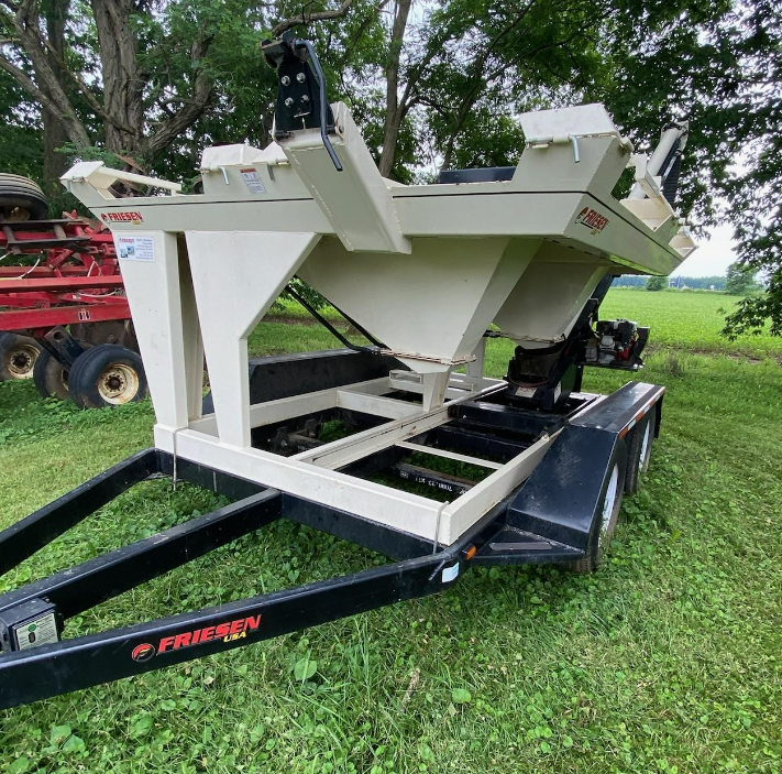SOLD - Friesen Seed Titan 4SE Lot No. d9d12f9c-18e4-11ed-8bec ...