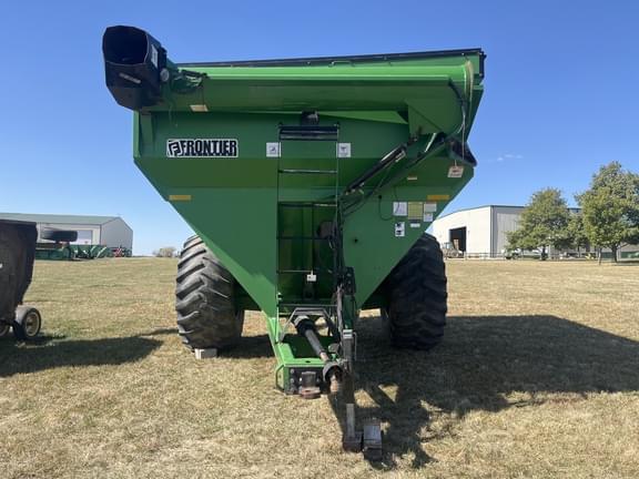 Frontier GC1108 Harvesting Grain Carts for Sale | Tractor Zoom