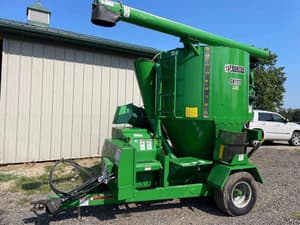 SOLD - Frontier GX1117 Lot No. 30 Hay and Forage | Tractor Zoom