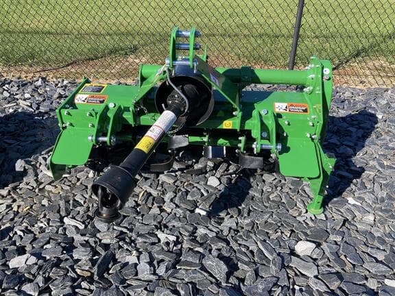 Tractor Zoom - Frontier RT3049