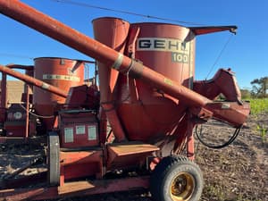SOLD - Gehl 100 Lot No. 176 Hay and Forage | Tractor Zoom