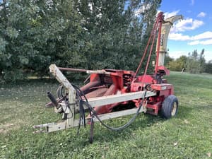 SOLD - Gehl 1000 Harvesting | Tractor Zoom