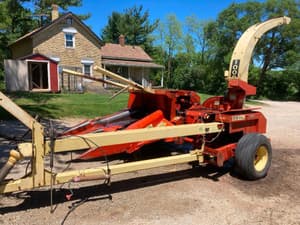 SOLD - Gehl 1000 Lot No. 100 Harvesting | Tractor Zoom