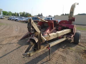 SOLD - Gehl 1250 Silage Chopper with 2 Row Narrow Corn Head Harvesting ...