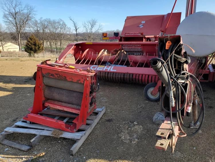 Gehl 1285 Harvesting Forage Harvesters - Pull Type for Sale | Tractor Zoom