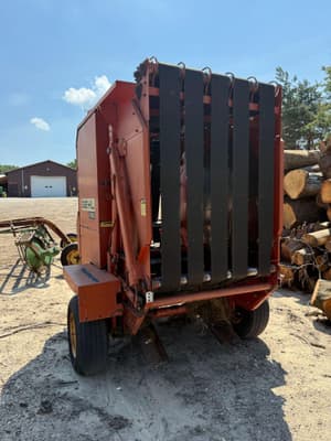 SOLD - Gehl 1450 Lot No. 6711601 Hay and Forage with --- Bales ...