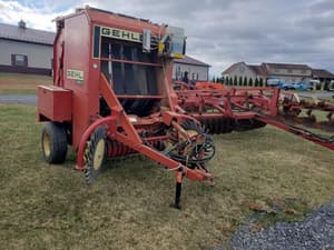 SOLD - Gehl 1450 Round Baler Hay and Forage with --- Bales | Tractor Zoom