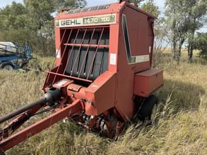 SOLD - Gehl 1470 Lot No. 6670 Hay and Forage with --- Bales | Tractor Zoom