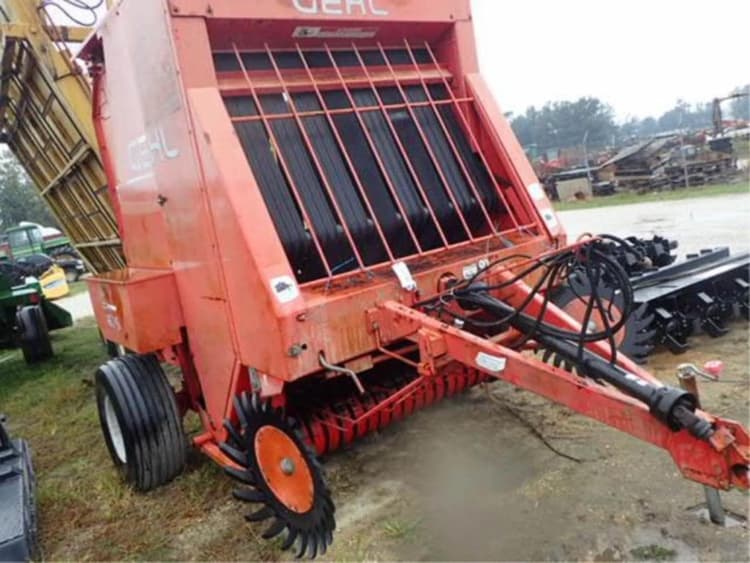 Gehl 1875 Hay and Forage Balers - Round for Sale | Tractor Zoom