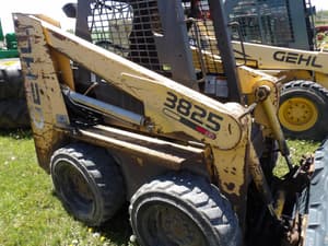 SOLD - Gehl 3825 Lot No. 430 Construction with 7,451 Hrs | Tractor Zoom