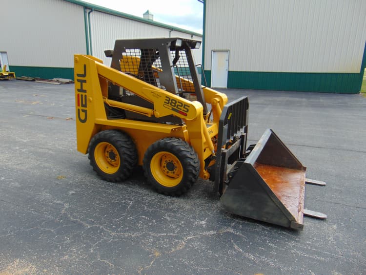 Gehl 3825 Construction Skid Steers for Sale | Tractor Zoom