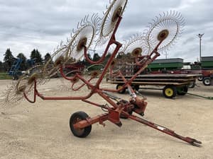 Gehl 420 Lot No. 38639 Hay and Forage For Sale | Tractor Zoom