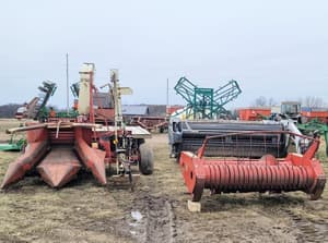 Gehl 600 Lot No. 163 Harvesting For Sale | Tractor Zoom