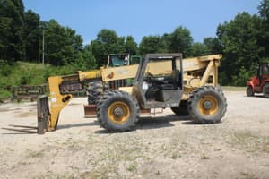 SOLD - Gehl 663 Lot No. 324 Construction with 7,362 Hrs | Tractor Zoom