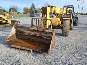 Gehl 663 Lot No. 3855 Construction For Sale with 3,790 Hrs | Tractor Zoom