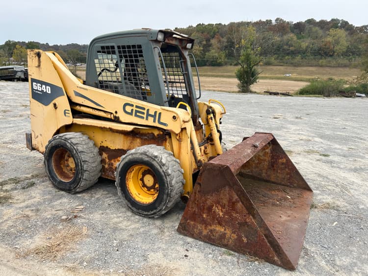SOLD - Gehl 6640 Construction Skid Steers | Tractor Zoom